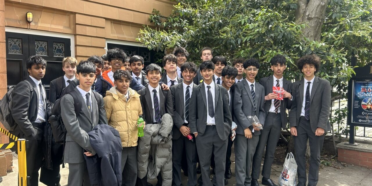 GCSE Drama Students Venture to the Theatre | Merchant Taylors' School